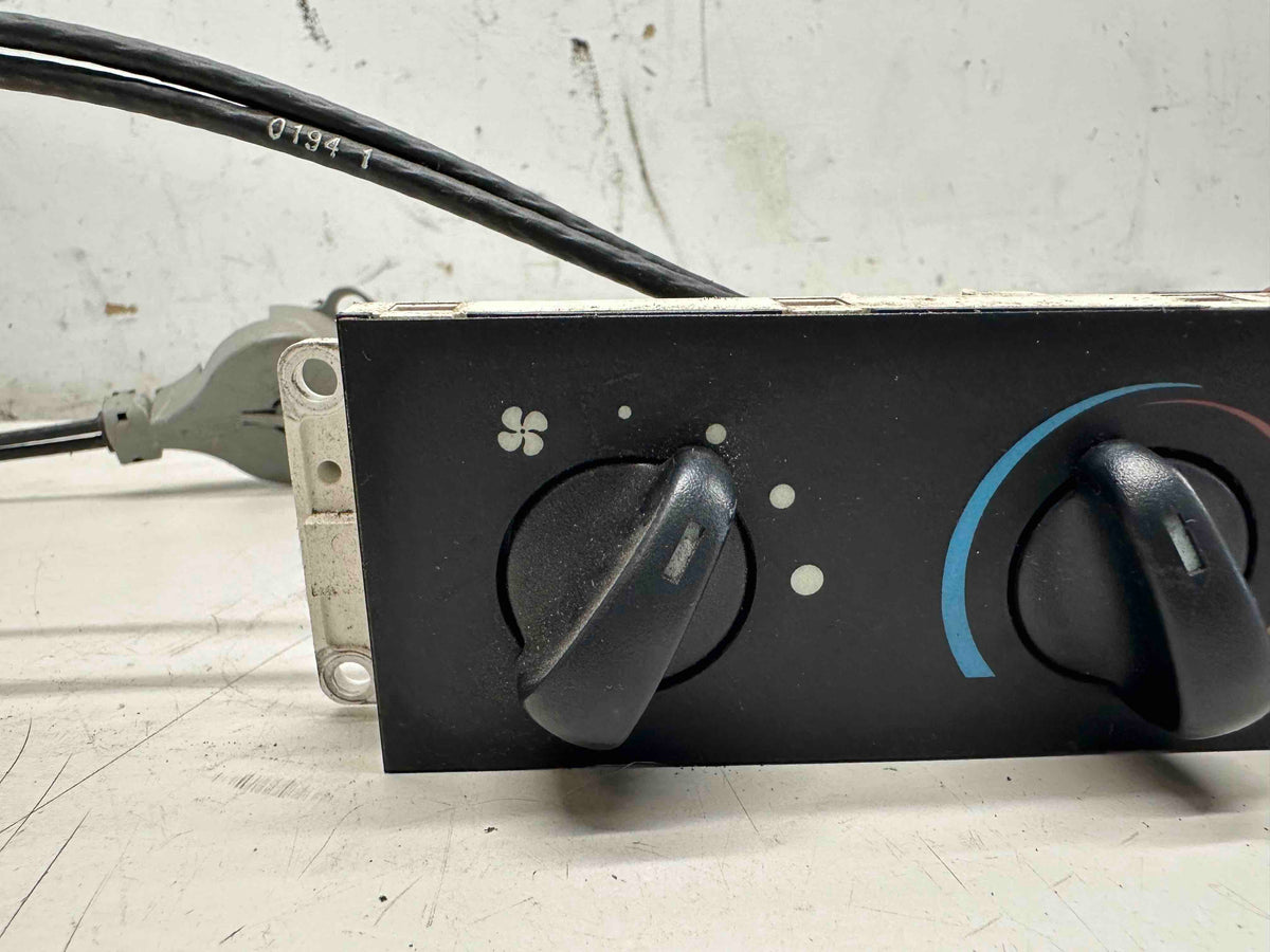 99-04 Ford Mustang A/C Heater Climate Control Temperature Switch OEM ...