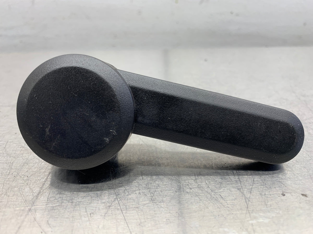 10-14 Ford Mustang GT RH Passenger Seat Adjustment Lever OEM #06 ...