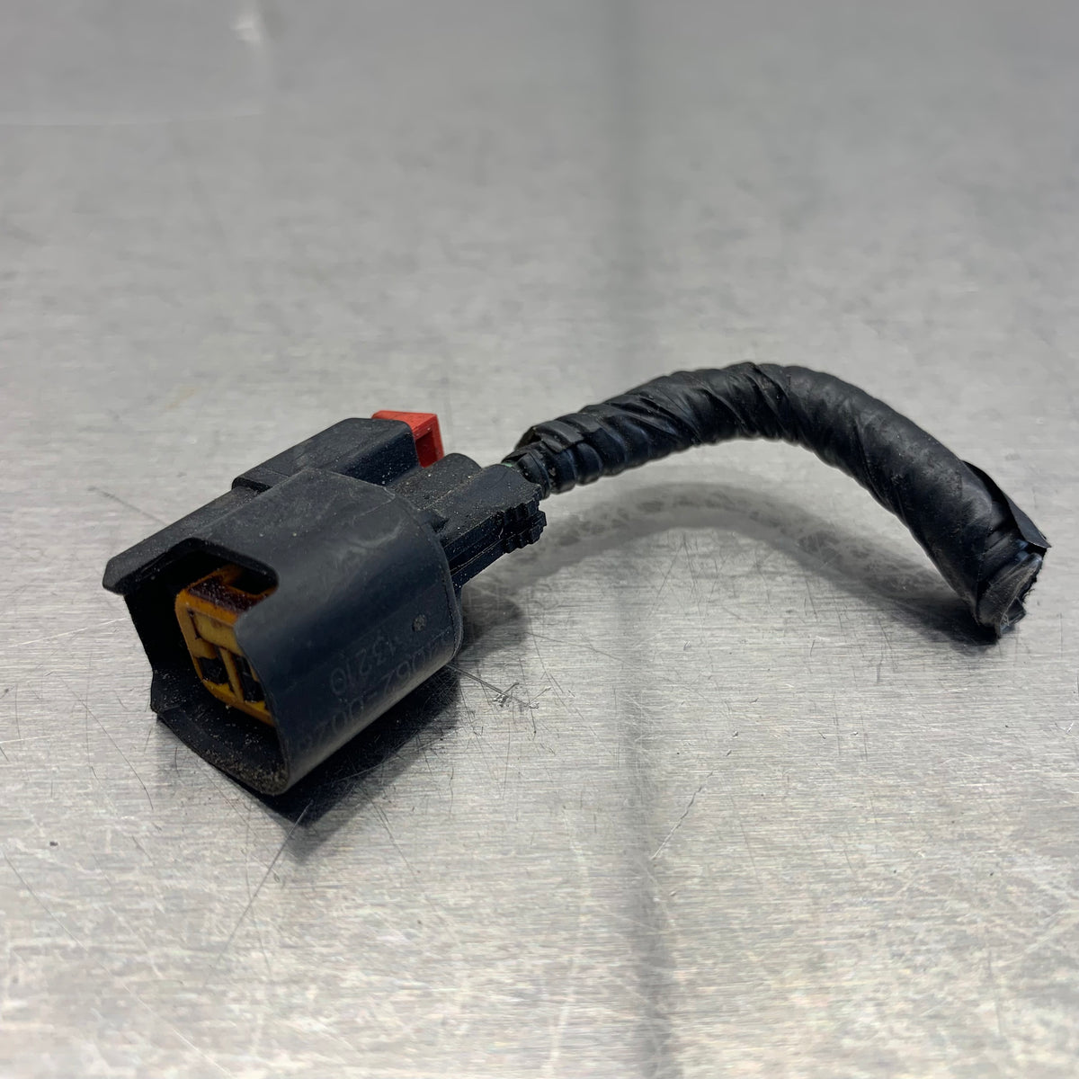 10-14 Ford Mustang GT Fuel Injector Pigtail OEM #10A ...