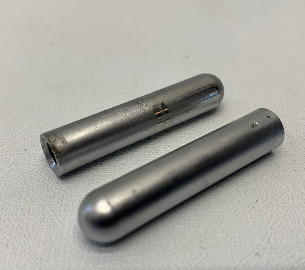 99-04 Ford Mustang GT Aluminum Door Lock Pins OEM #28 ...