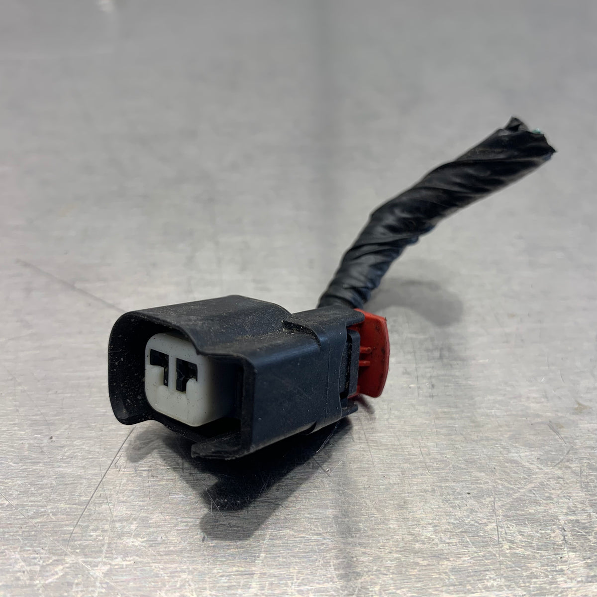 10-14 Ford Mustang GT Fuel Injector Pigtail OEM #10E ...